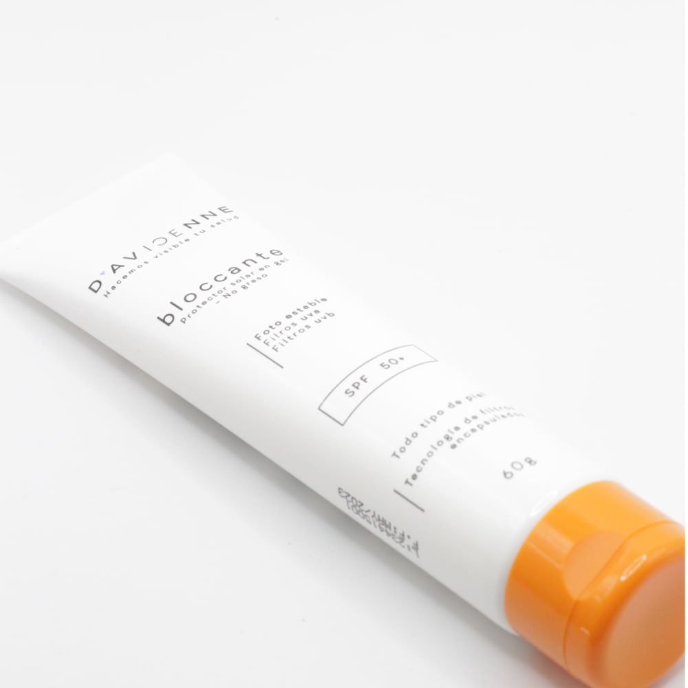 Protector Solar Sin Color Bloccante Loccate 50+ 60 Gr